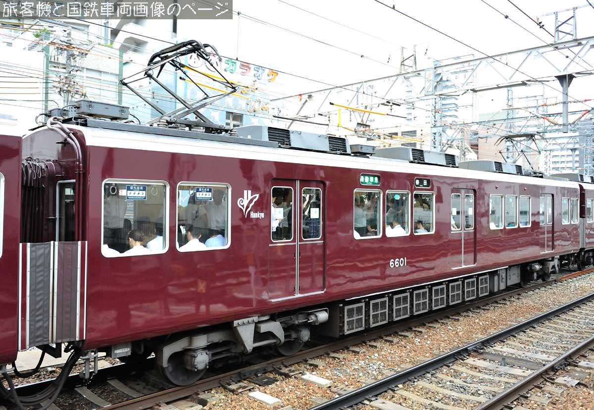 阪急電鉄 6601 の写真です