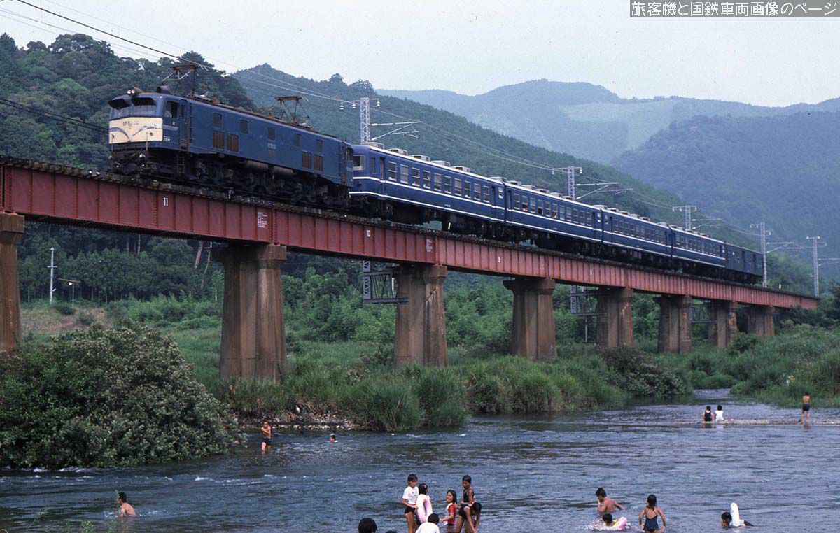 EF58 66 の画像です